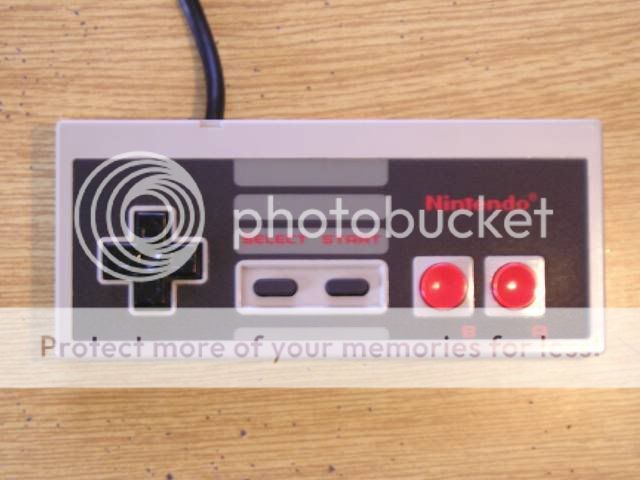 Bad Controllers– The NES « Bigredcoat